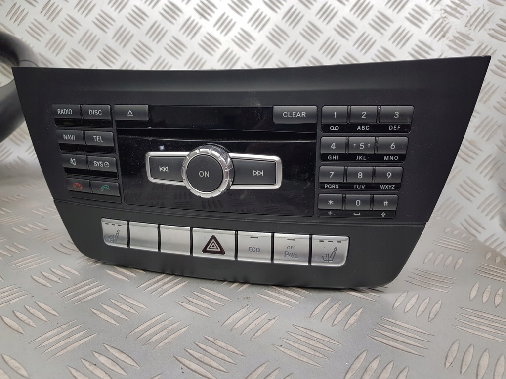MERCEDES W204 LIFT RADIO CD NAVI PANEL STEROWANIA - 10731393701 ...