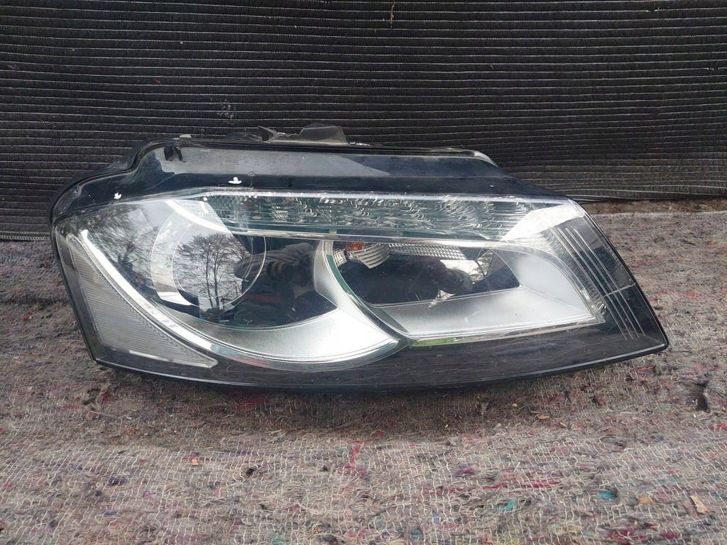 LAMPA PRAWA REFLEKTOR AUDI A3 8P LIFT EU XENON - 13186948258 - oficjalne archiwum Allegro