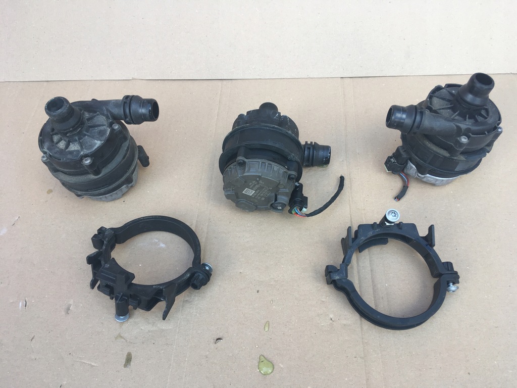 BMW M3 - F80 - dodatkowa POMPA WODY - 8637953 - 12153417260 - oficjalne ...