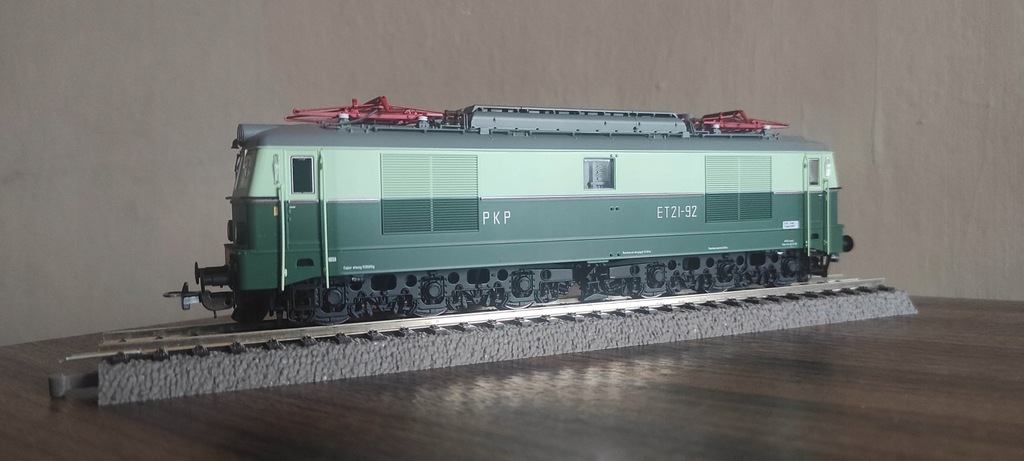 ET21-92 lokomotywa PKP (Piko 51604) - 13473975025 - oficjalne archiwum ...