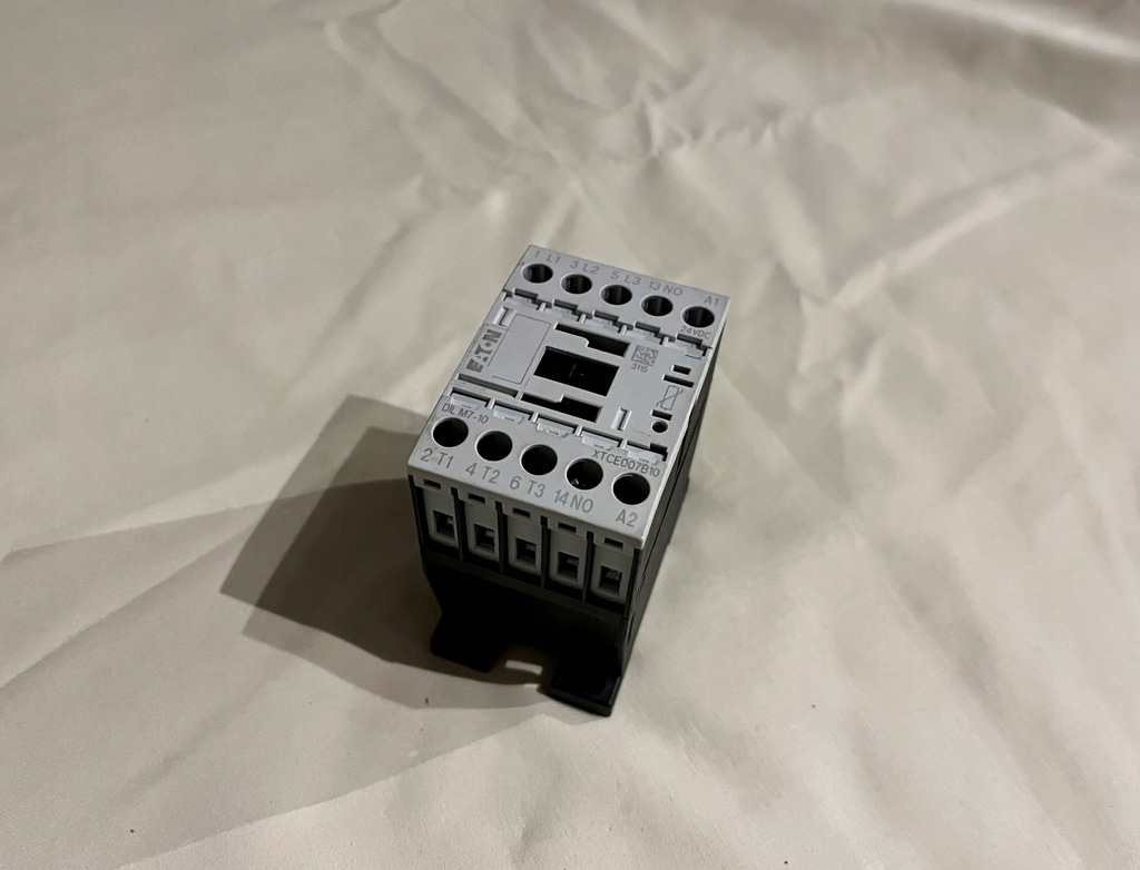 Eaton XTCE007B10 - stycznik 3 biegunowy - 13443434012 - oficjalne ...