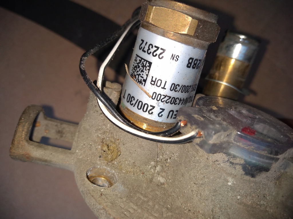 Zawór butli gazowej LPG Warszawa - 13109245489 - oficjalne archiwum Allegro