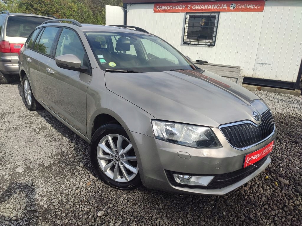 SKODA OCTAVIA III Combi (5E5) 1.6 TDI 4x4 105 KM - 9990794240 ...