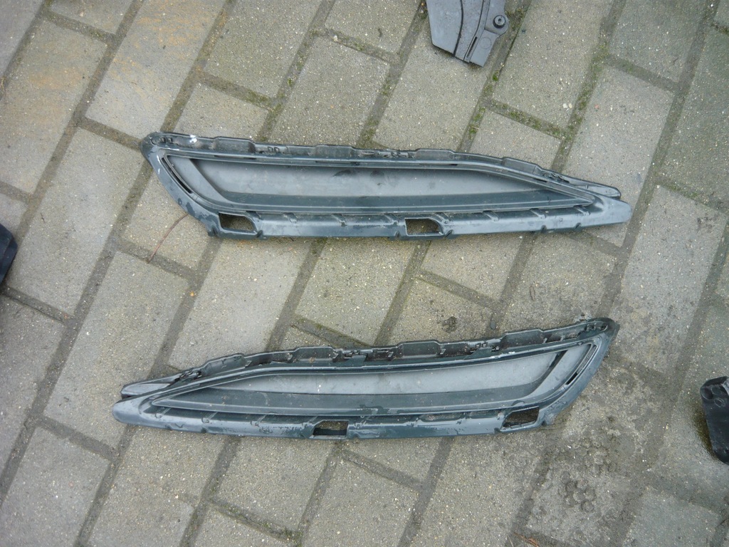 AUDI Q7 LISTWA ZDERZAKA TYŁ 4M0807750A - 7172662581 - oficjalne ...