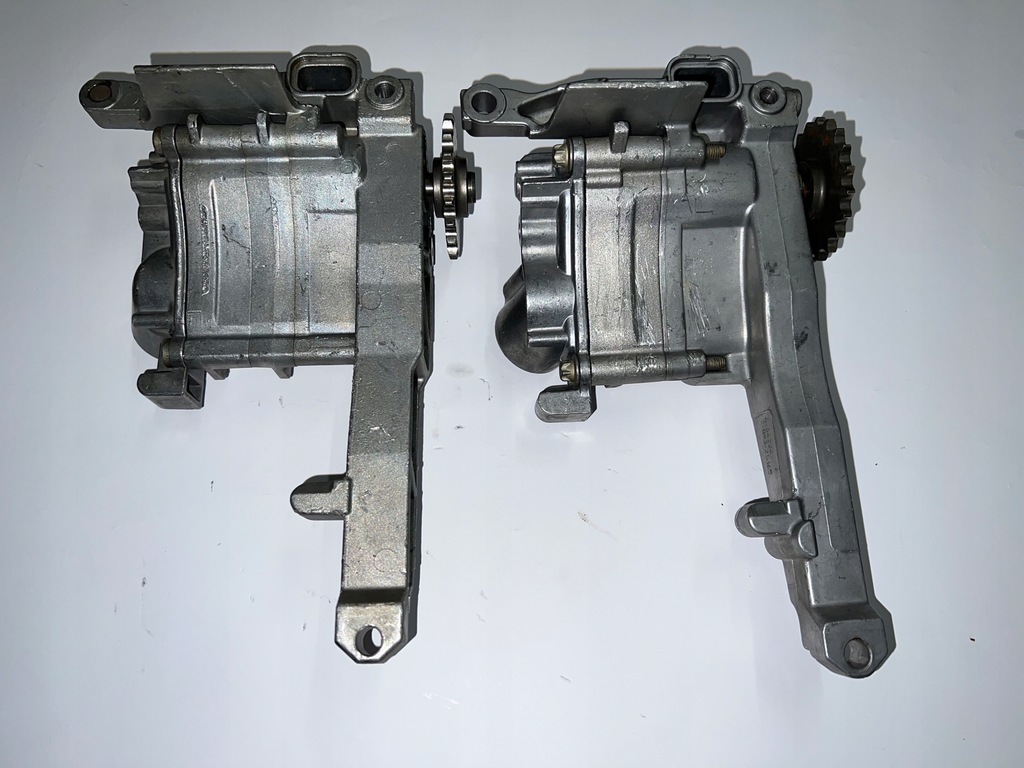 Mercedes pompa oleju OM642 A6421802801 A6421811201 - 12410494144 ...