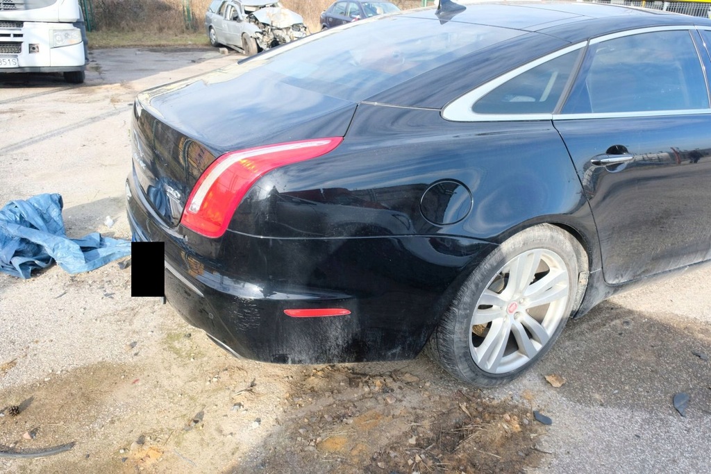 Jaguar X351 Ćwiartka Dach Tył Zderzak Jaguar X351 XJ LONG PEC AWD 3.0 ...