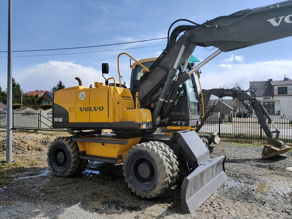 Volvo EW160C Pług Skarpówka Hydrauliczna - 12060186784 - oficjalne ...