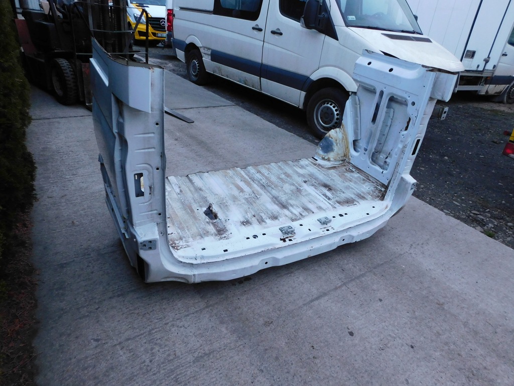 Mercedes Sprinter 906 ćwiartka tył karoserii - 13115220212 - oficjalne ...