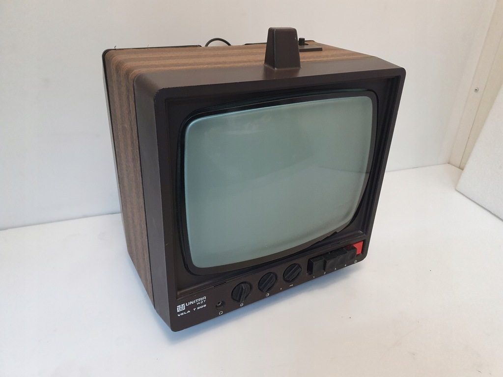 Retro telewizor kineskopowy Unitra WZT VELA T 206 12" (A) - 14433686524 ...