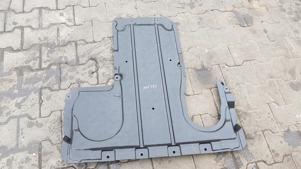 Mercedes W205 osłona skrzyni biegów A2055240630 - 12701804385 ...