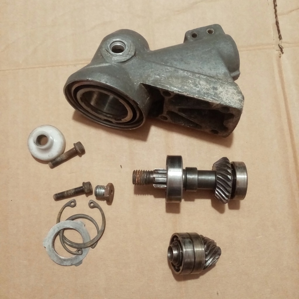 Przekładnia Husqvarna 235R - 14130300897 - oficjalne archiwum Allegro