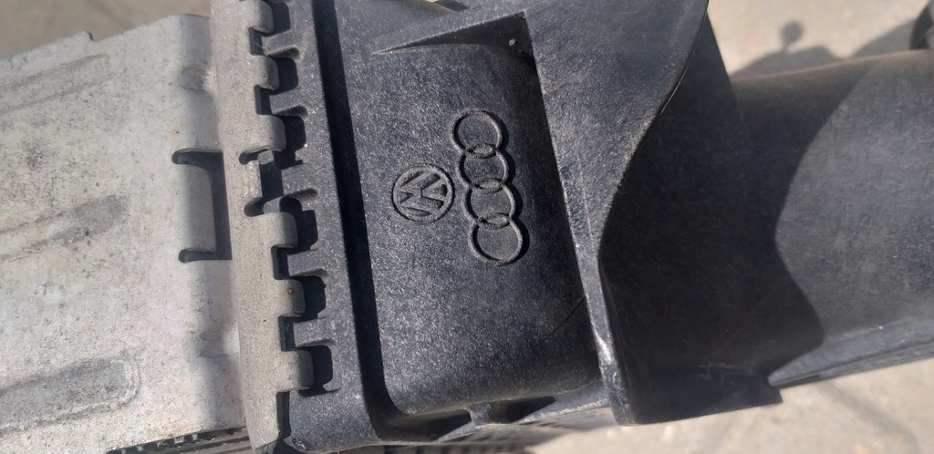 Intercooler AUDI A4 B9 8W A5 A6 C7 8W0145805AD - 12515024989 - oficjalne archiwum Allegro