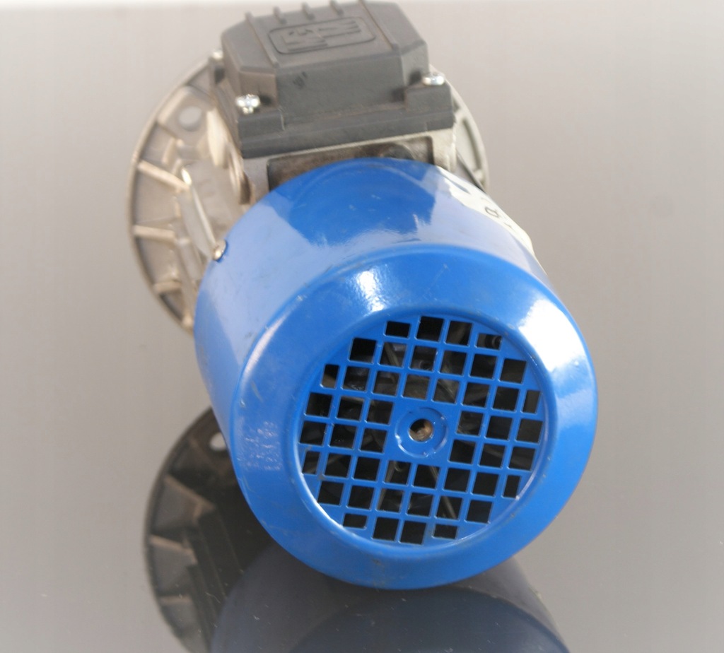 SILNIK ELEKTRYCZNY Z HAMULCEM! MGM 0,18kW 1350obr! - 12925104666 - oficjalne archiwum Allegro