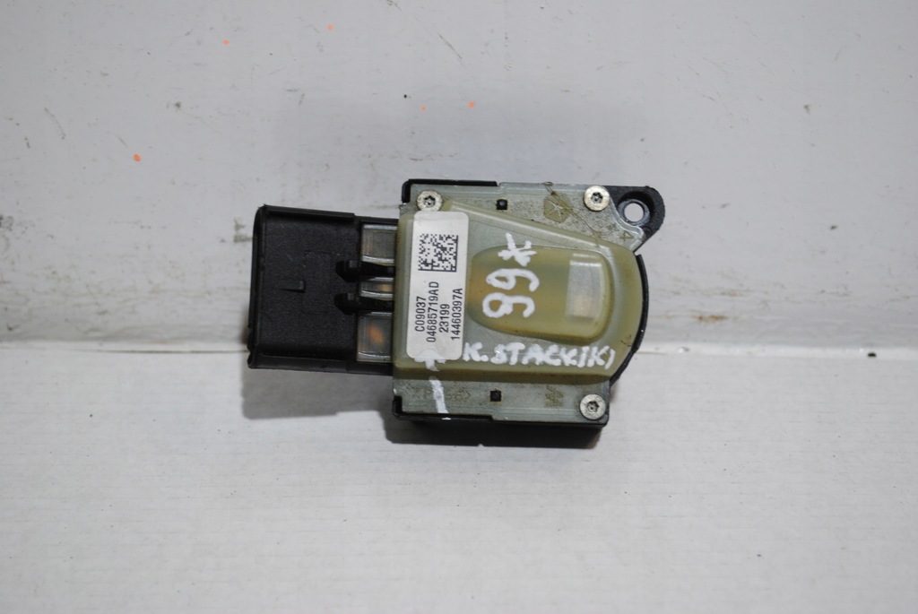 KOSTKA STACYJKI DODGE CALIBER 04685719AD - 12369949789 - oficjalne ...