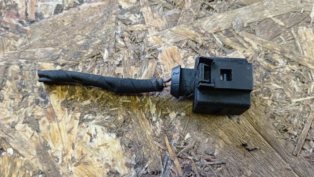 wtyk kostka lampy Mercedes Actros Atego Scania 4X - 13120563617 ...