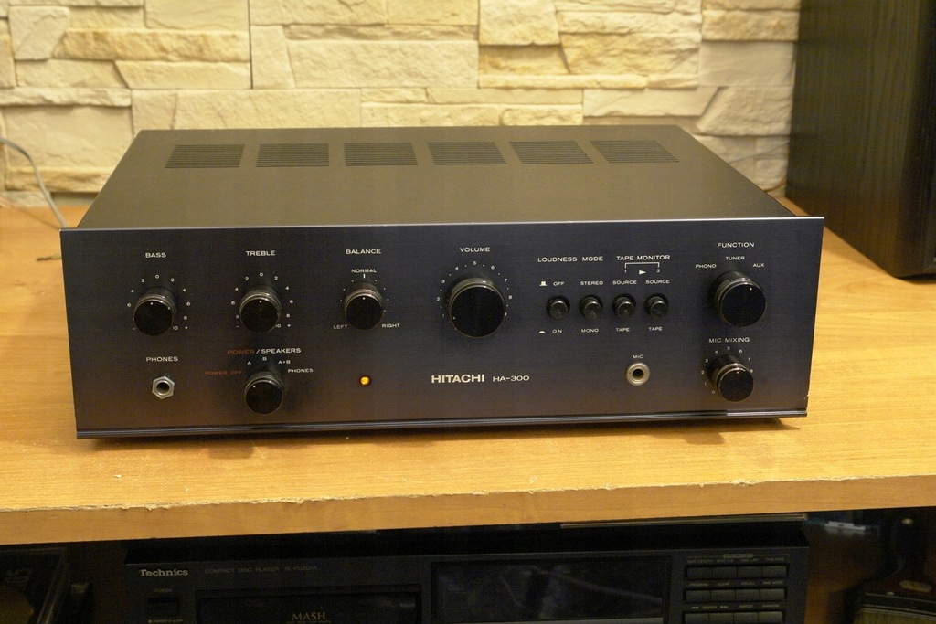 HITACHI HA-300 # WZMACNIACZ VINTAGE Z GWARANCJĄ # - 7524579035 ...