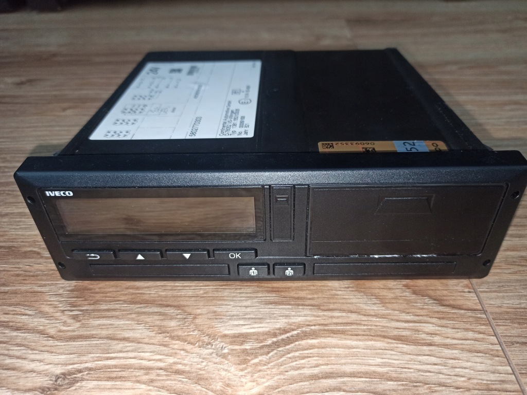 TACHOGRAF CYFROWY IVECO VDO 3.0 - 14597858338 - oficjalne archiwum Allegro