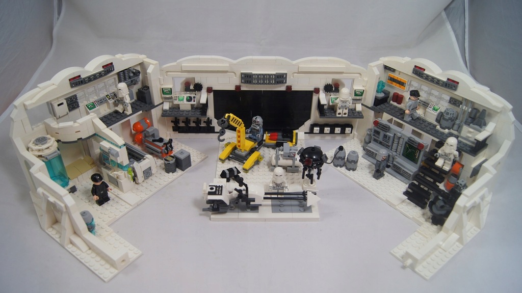 Lego Star Wars makieta MOC Hangar Imperium Hoth kg - 13565029824 ...