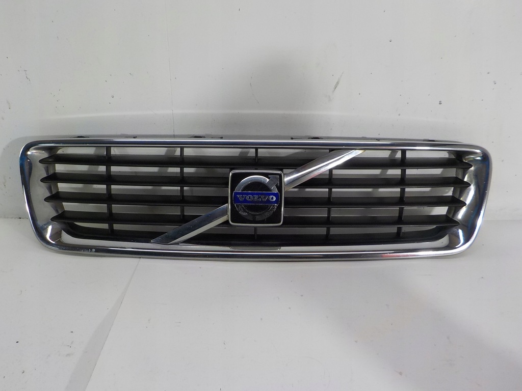 VOLVO C30 GRILL ATRAPA CHŁODNICY 30657194 - 15263052252 - oficjalne ...