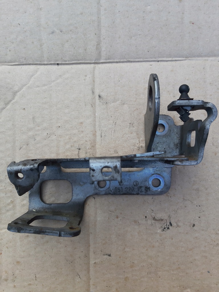 MERCEDES UCHWYT MOCOWANIE A6512231541 - 7724276268 - oficjalne archiwum ...