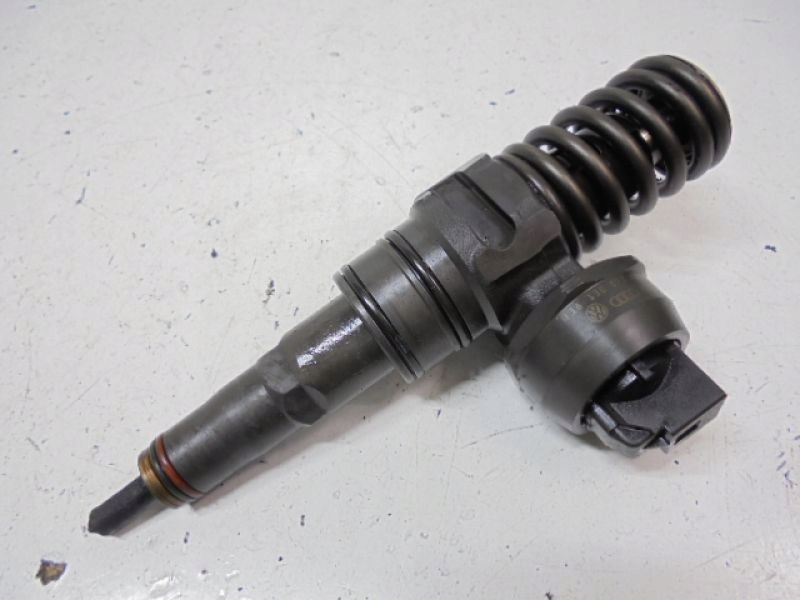 OCTAVIA POMPOWTRYSK 038130073AG 1,9TDI 0414720215 - 15382673539 ...