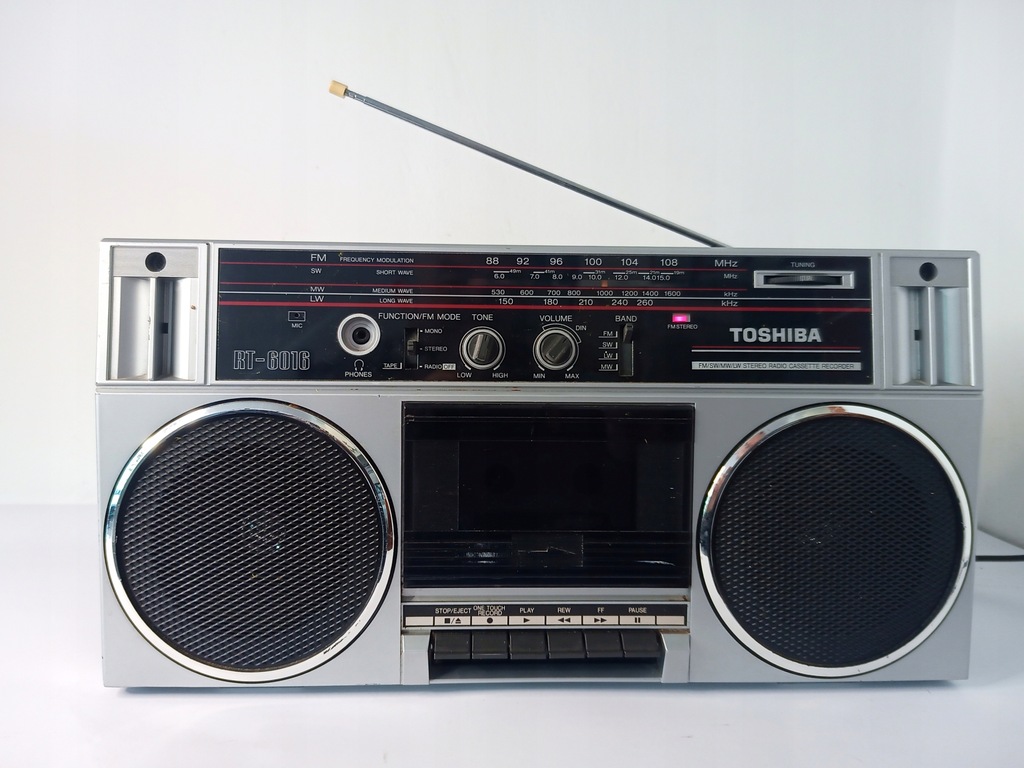 Radiomagnetofon TOSHIBA RT-6016 - 13608296135 - oficjalne archiwum Allegro