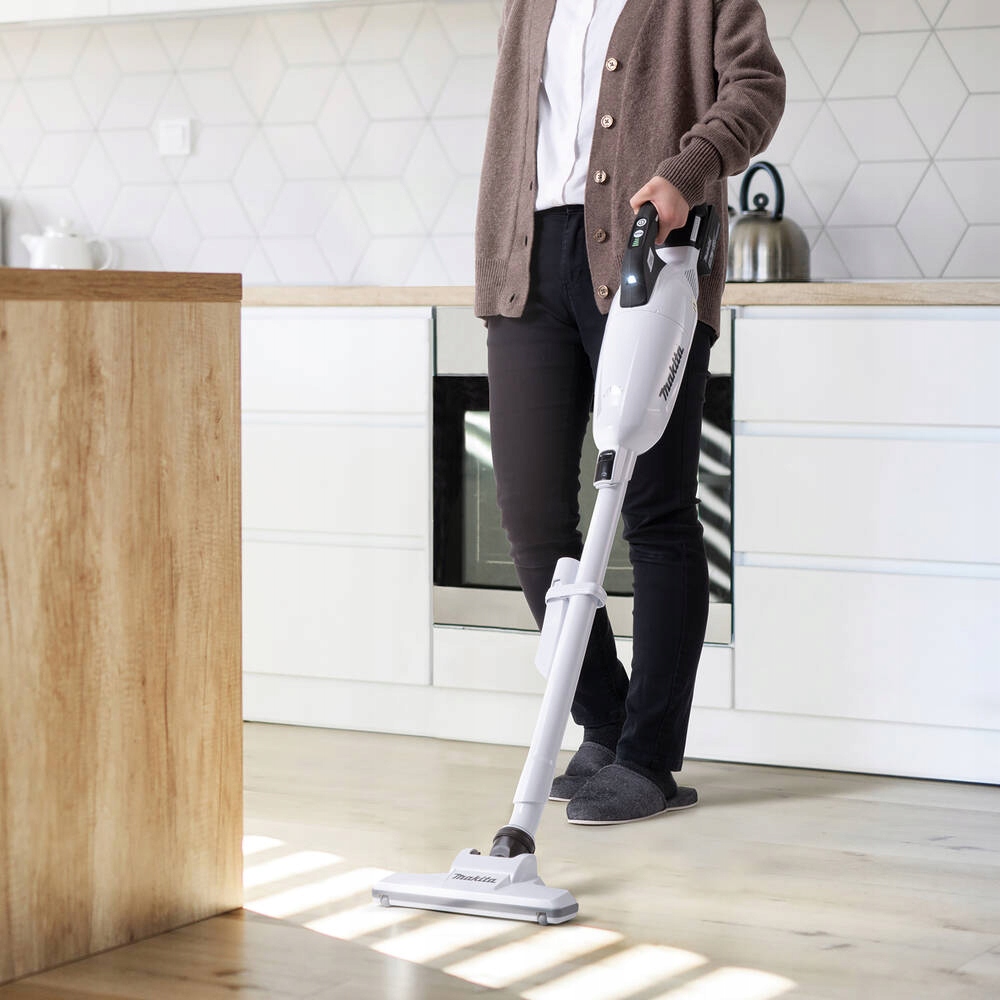 Купить ПЫЛЕСОС НА АККУМУЛЯТОРЕ MAKITA ВЕРТИКАЛЬНЫЙ 18V LXT DCL284FZB ...