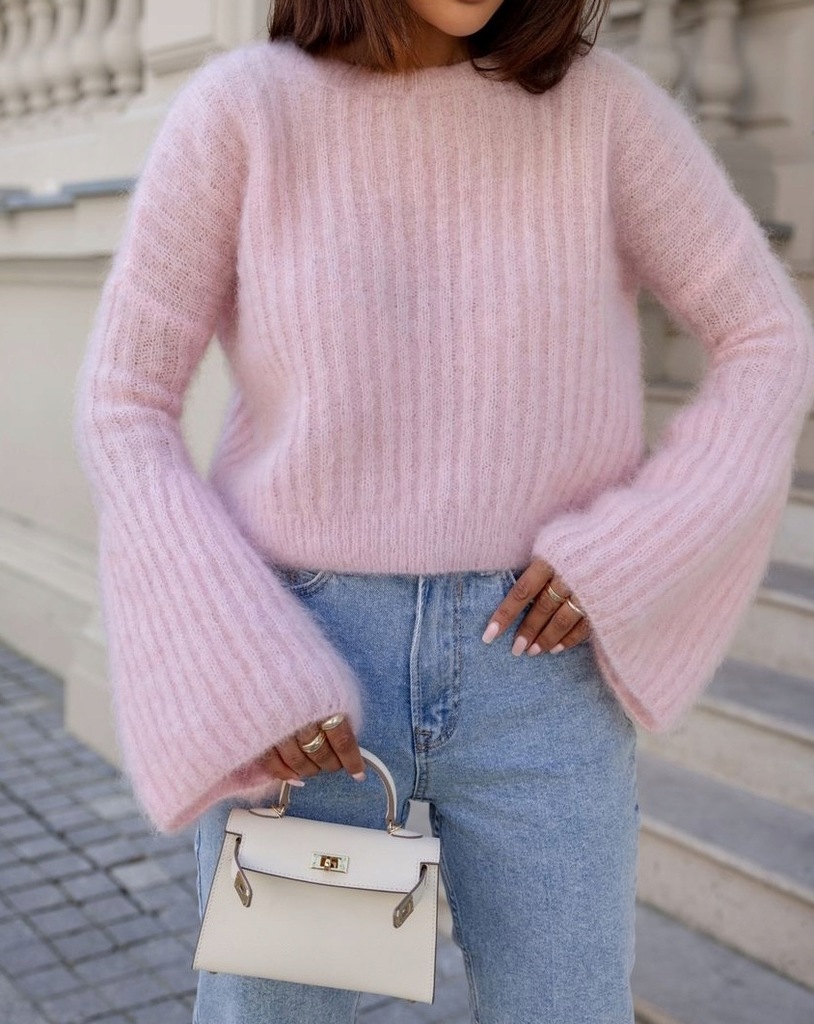 Moherowy Sweter z szerokimi rękawami Virgilia rozmiar uni pudrowy róż ...