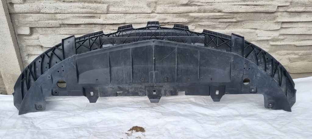 MERCEDES A-KLASA W176 12-18 PAKIET AMG płyta osłona pod zderzak ...