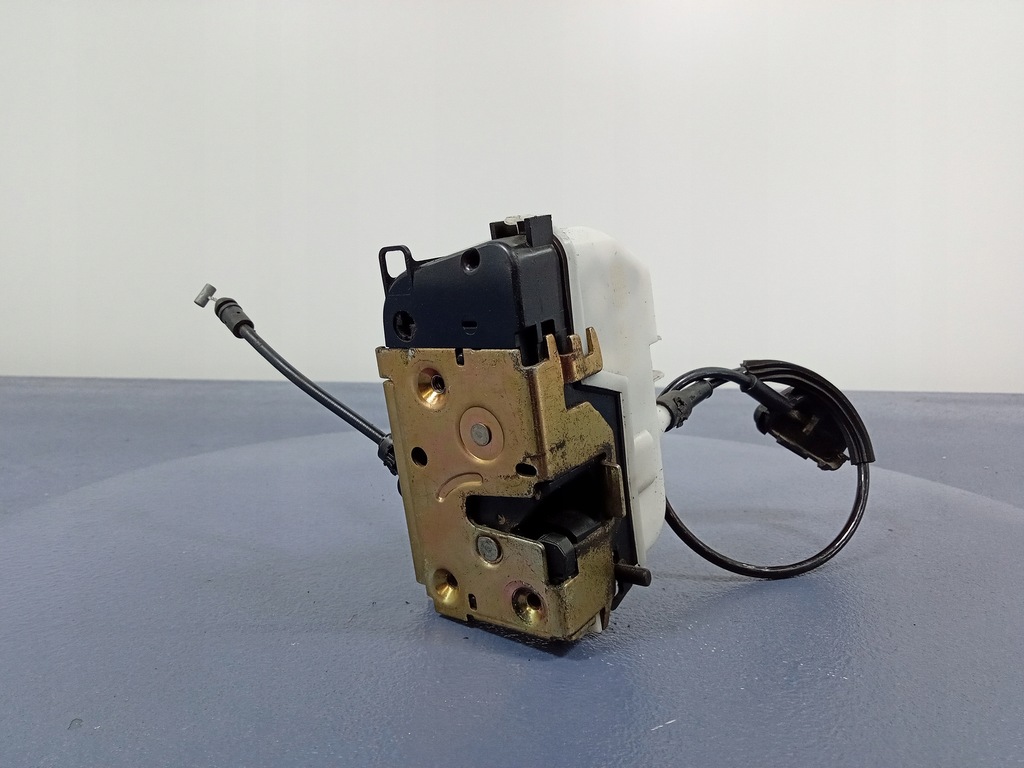 RENAULT LAGUNA II ZAMEK DRZWI TYŁ LEWY 4 PIN - 12735564461 - oficjalne archiwum Allegro