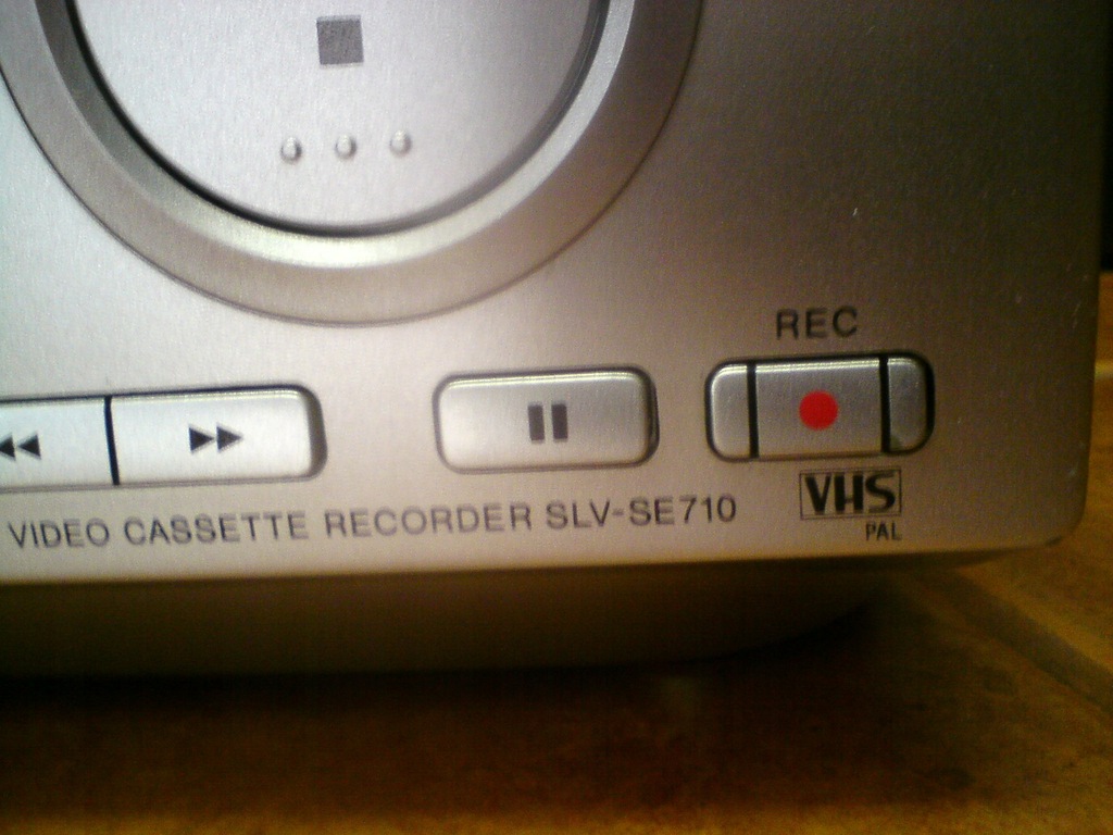 Купить Видео VHS Sony SLV-SE710 стерео + пульт ДУ: отзывы, фото и ...