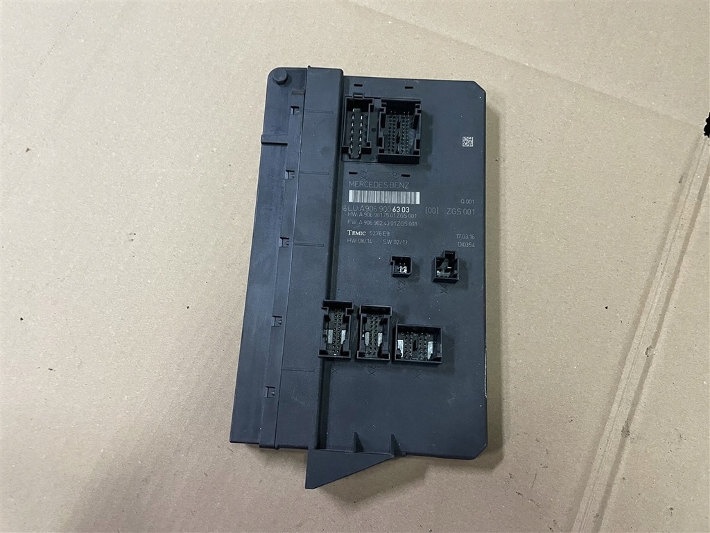 MODUŁ STEROWNIK SKRZYNKA BEZPIECZNIKÓW 13-17R MERCEDES SPRINTER 906 LIFT - 17146198652 ...