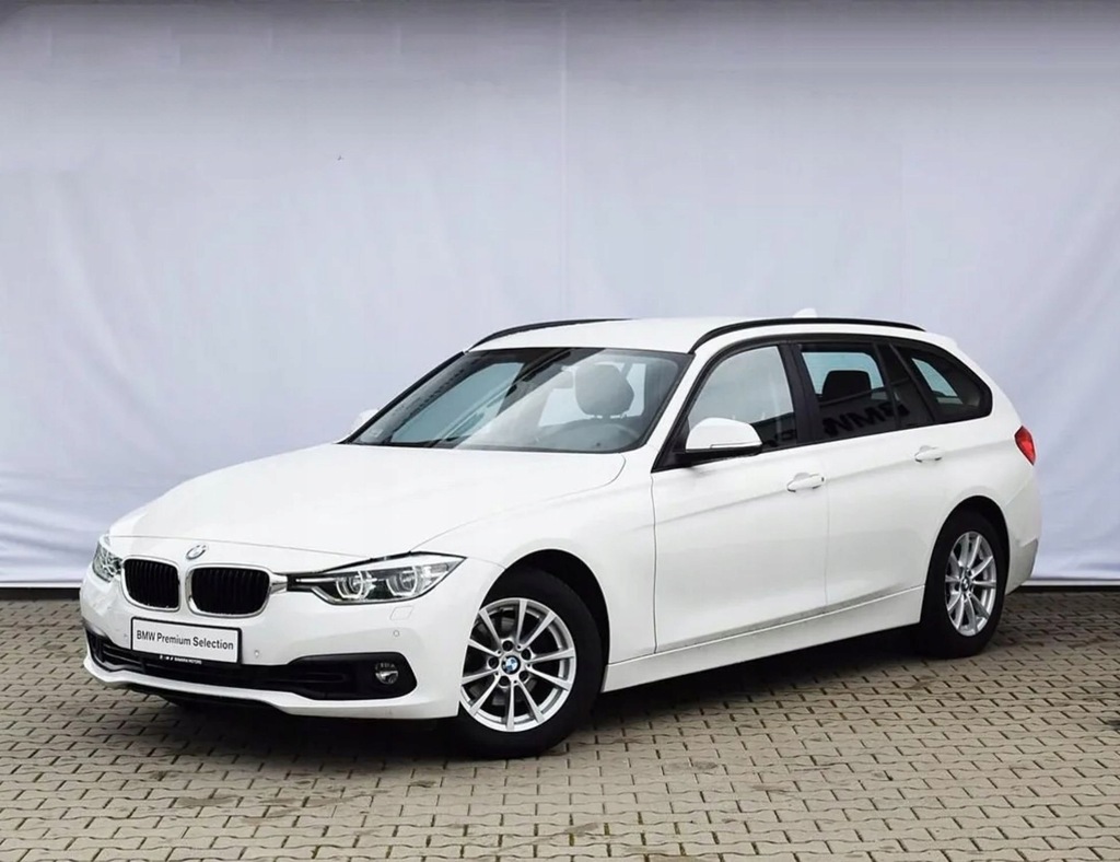 BMW 318i Touring 1.5 (136 KM) Advantage kombi - 12492698274 - oficjalne ...