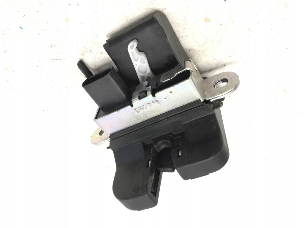 VW ZAMEK KLAPY BAGAZNIKA 5G0827505A - 12845553250 - oficjalne archiwum ...