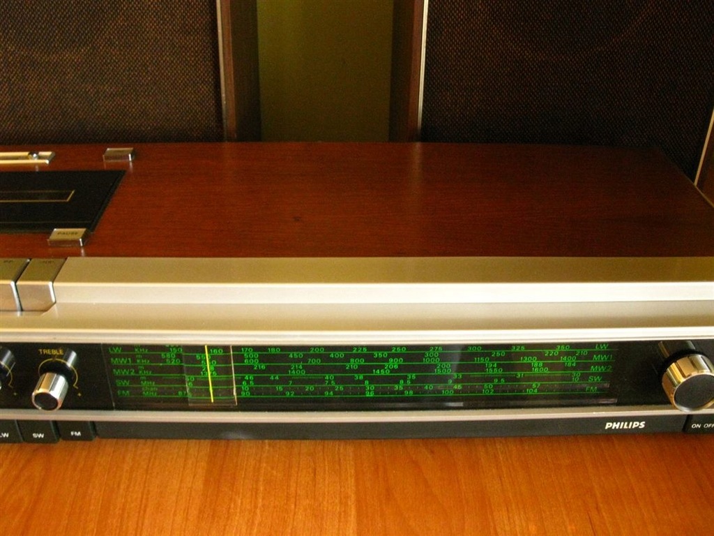 PHILIPS 811 STACJONARNE RADIO WRAZ Z KOLUMNAMI - 8085527840 - oficjalne archiwum Allegro