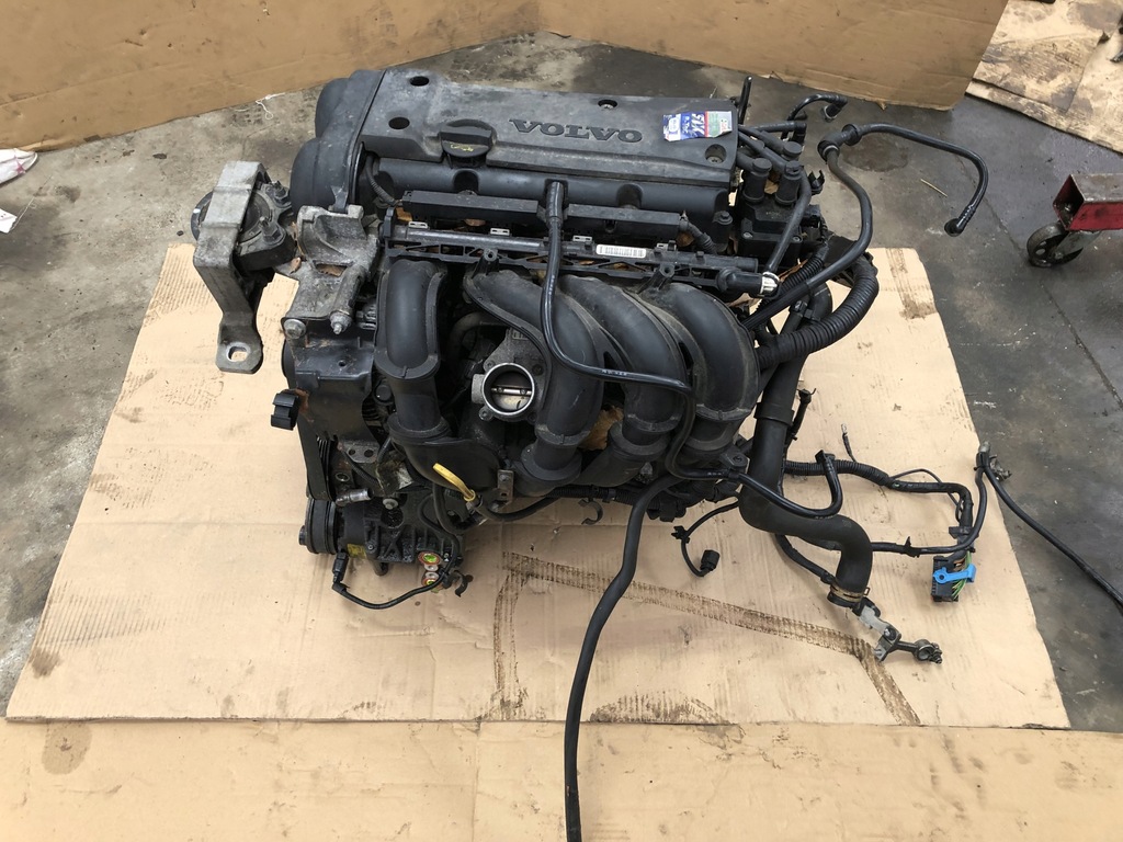 SILNIK 1.6 BENZYNA VOLVO C30 S40 V50 101KM B4164S3 - 12837440718 - oficjalne archiwum Allegro