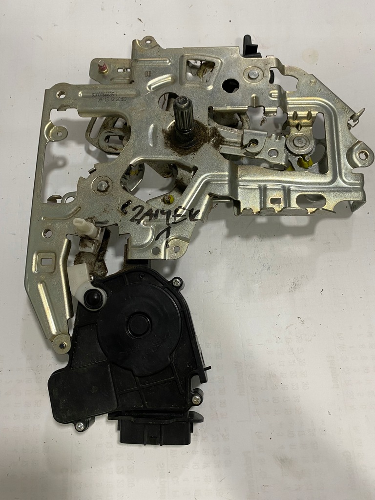 ZAMEK DRZWI PRZESUWNYCH MASTER III 8200766635 - 12520748911 - oficjalne ...