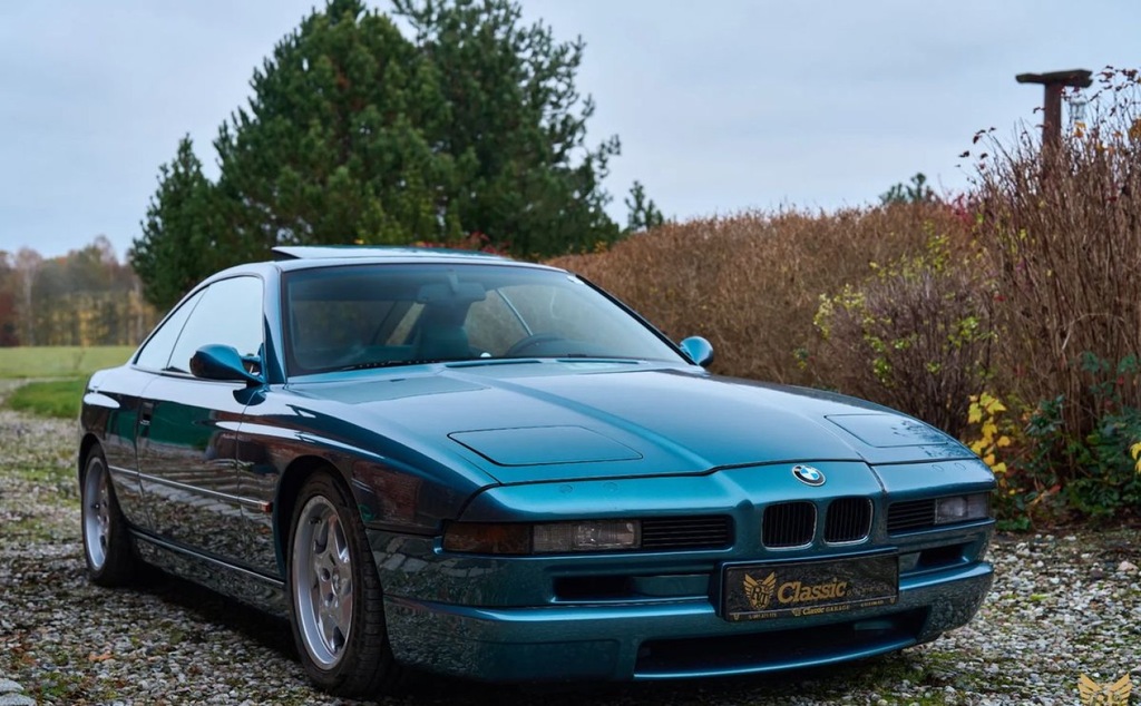 BMW M8 850 CSI - 16833209297 - oficjalne archiwum Allegro