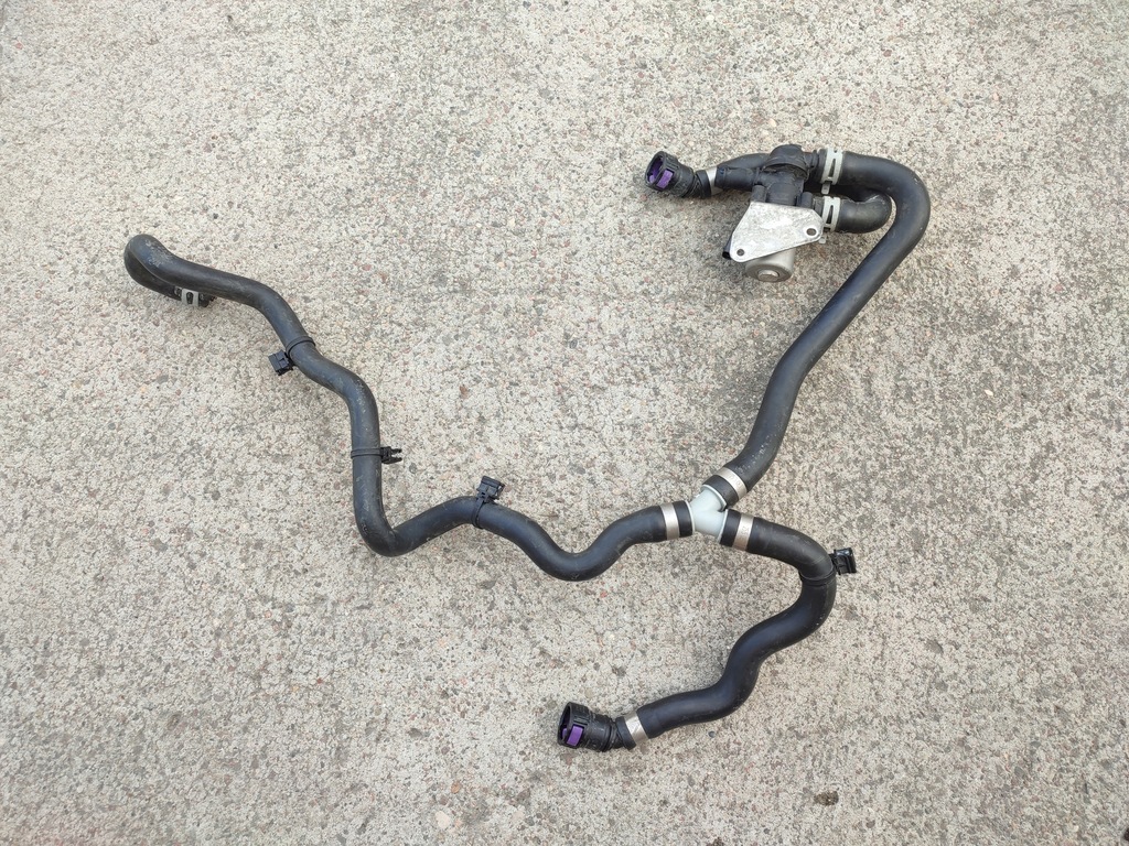 VOLVO XC60 2022 PHEV wąż zawór chłodzenia baterii - 13861538666 ...