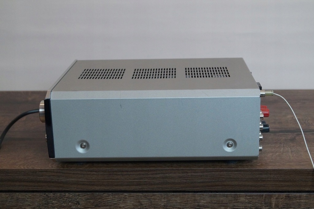 Купить Ресивер Yamaha RX-E200 Pilot.: отзывы, фото и характеристики на ...