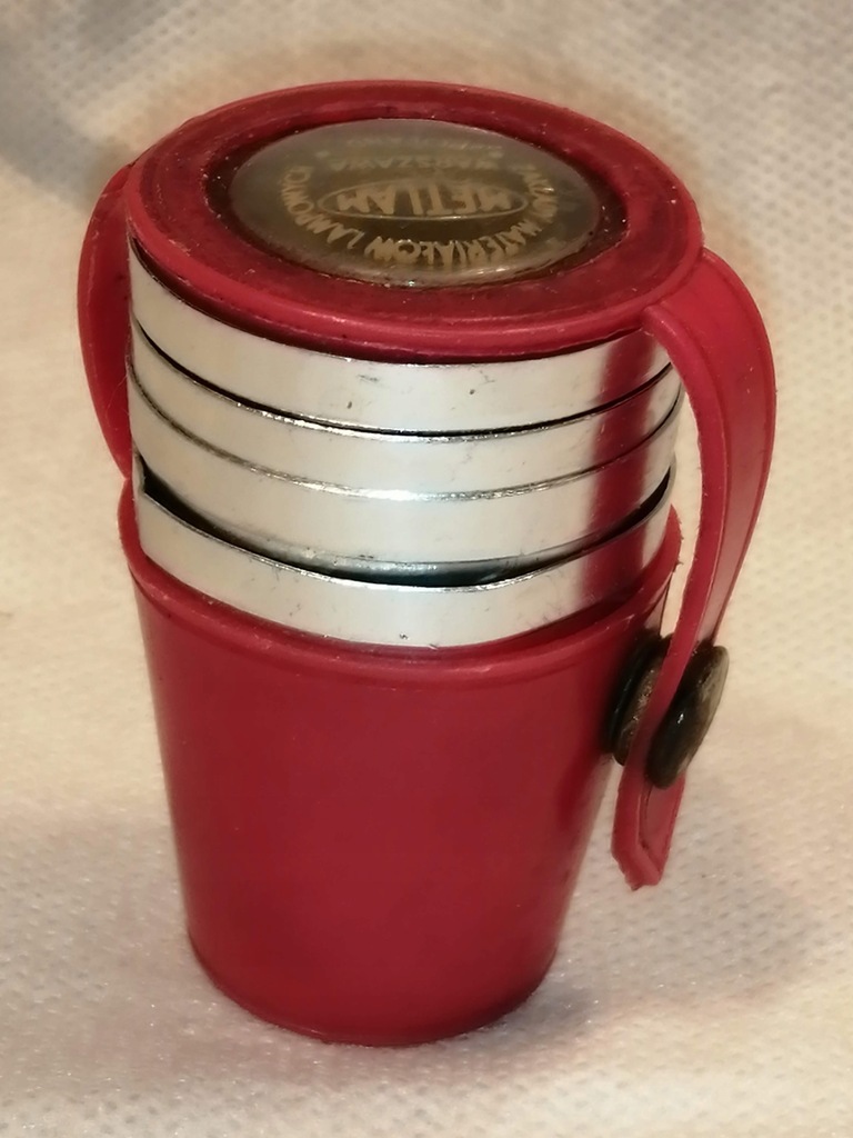 Kieliszki turystyczne 4 szt etui PRL - 8120902096 - oficjalne archiwum Allegro