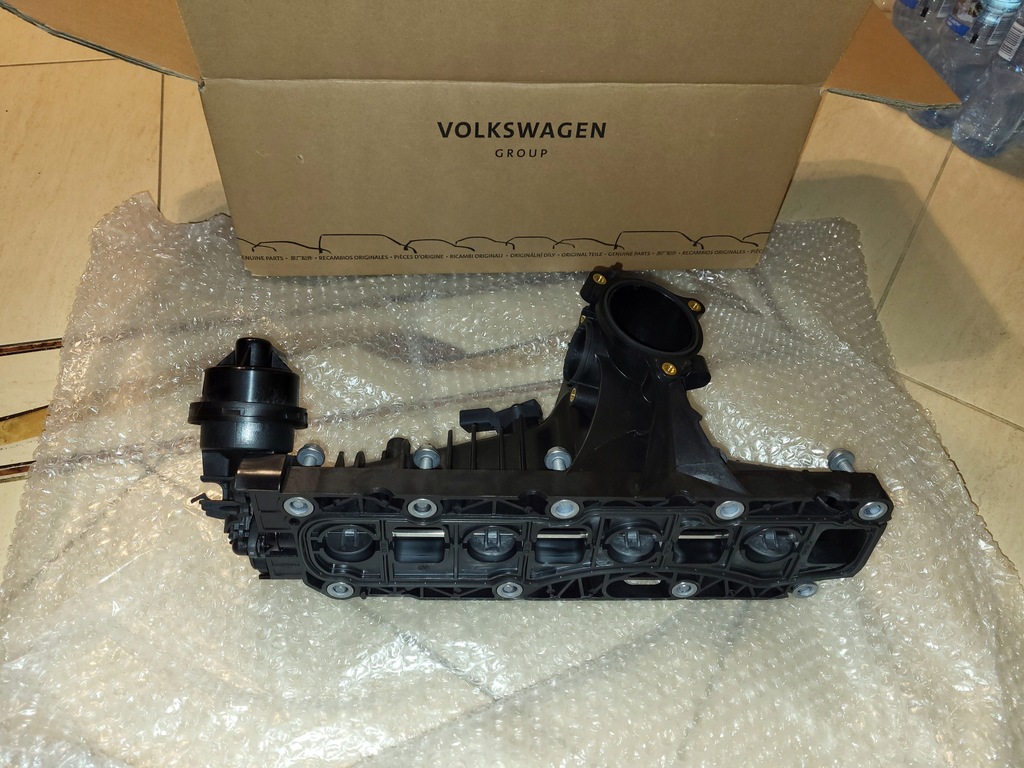 kolektor ssący VW CRAFTER T6 2.0 TDI 04L129709E OE - 12736395660 ...