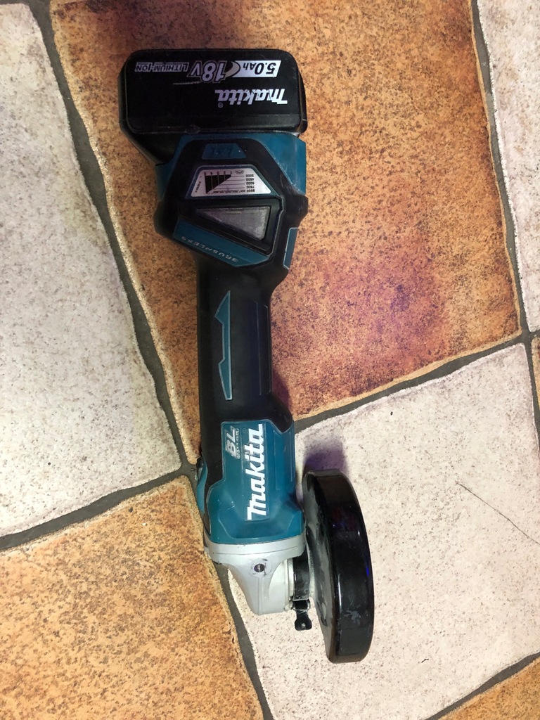 Szlifierka kątowa MAKITA DGA511 + aku 5.0Ah - 12956011443 - oficjalne ...