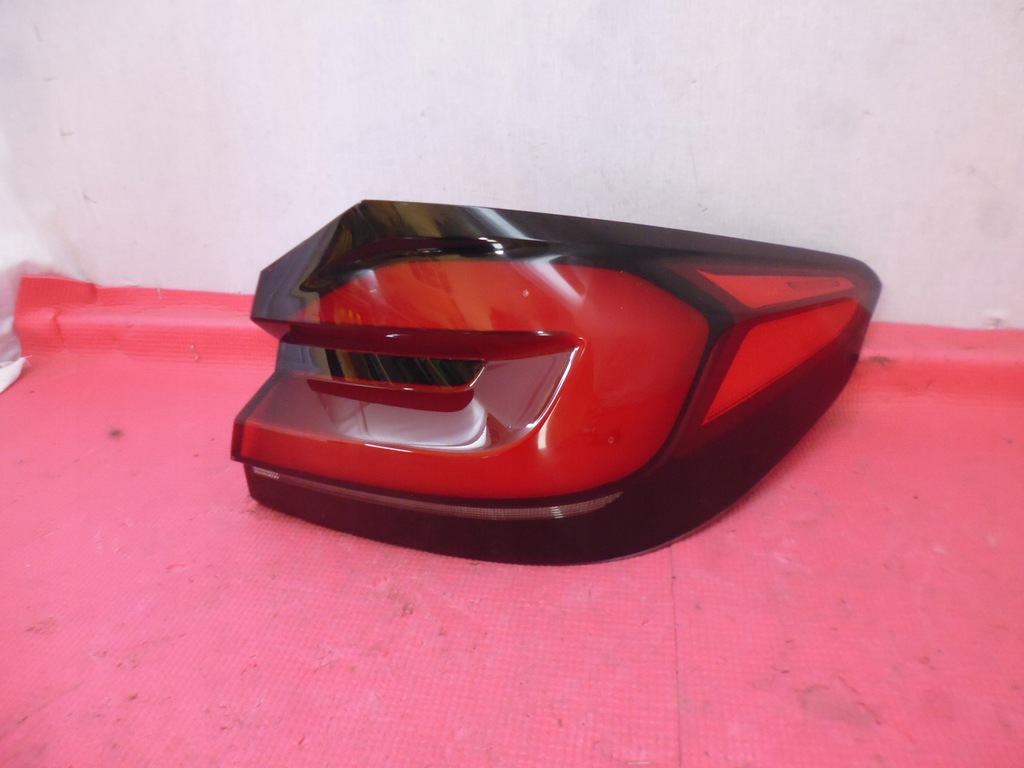Bmw G30 Sedan CAŁA ŁADNA Lift tył lampa prawa - 11957022972 - oficjalne ...