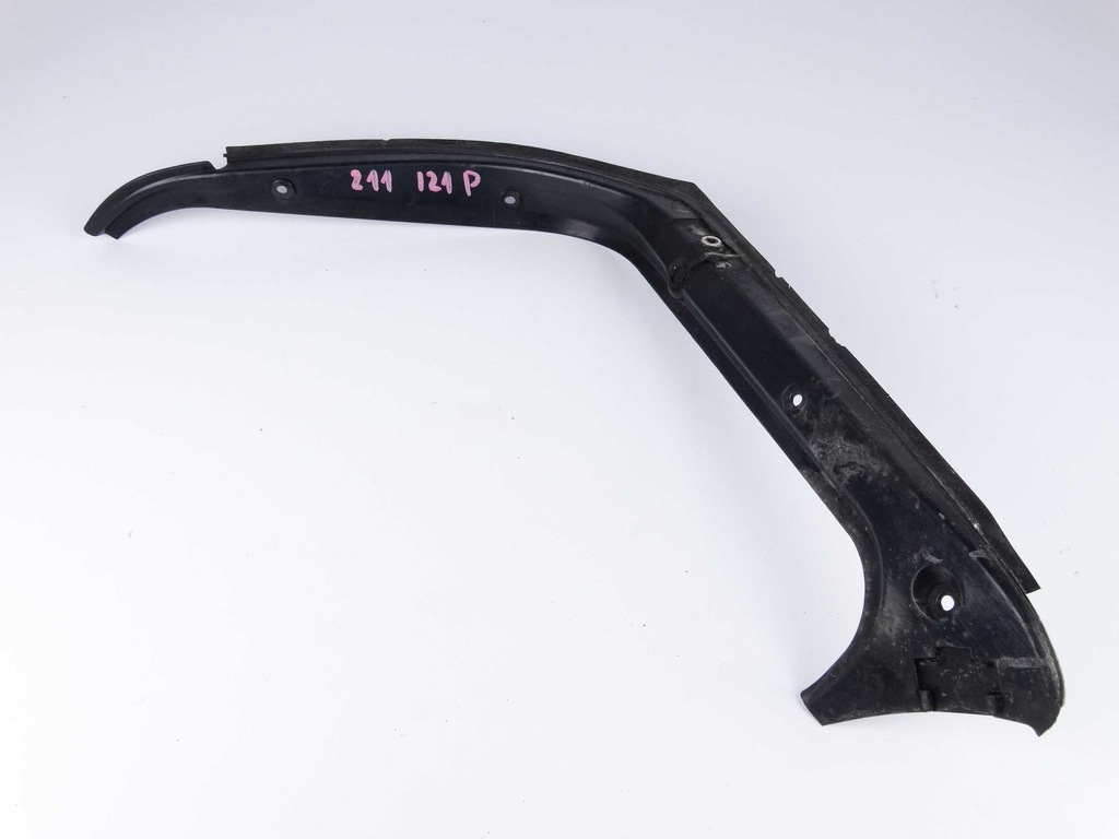 Mercedes E klasa W211 LISTWA BAGAŻNIKA PRAWA - 7753756022 - oficjalne ...