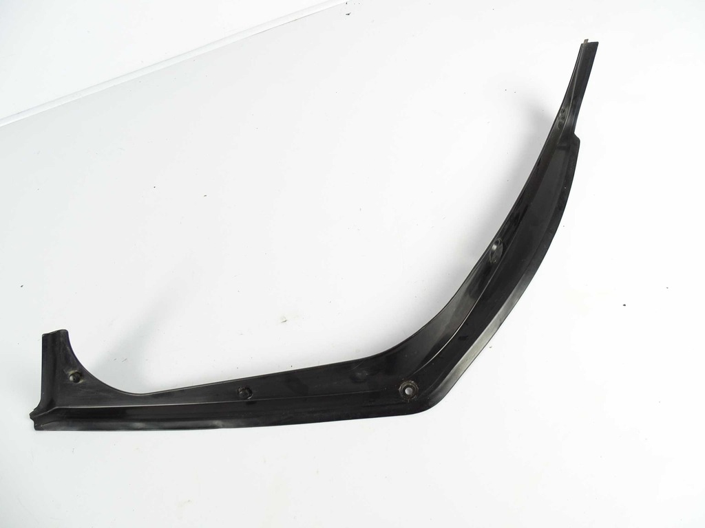 Mercedes C klasa W204 LISTWA RYNNA BAGAŻNIKA LEWA - 12153801725 ...