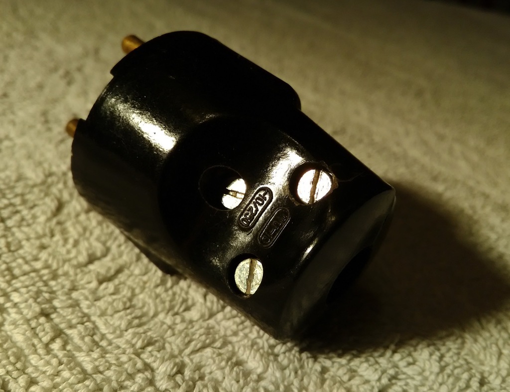 Wtyczki PRL BAKELIT LOFT INDUSTRIAL NOWE!!! - 12851313356 - oficjalne ...