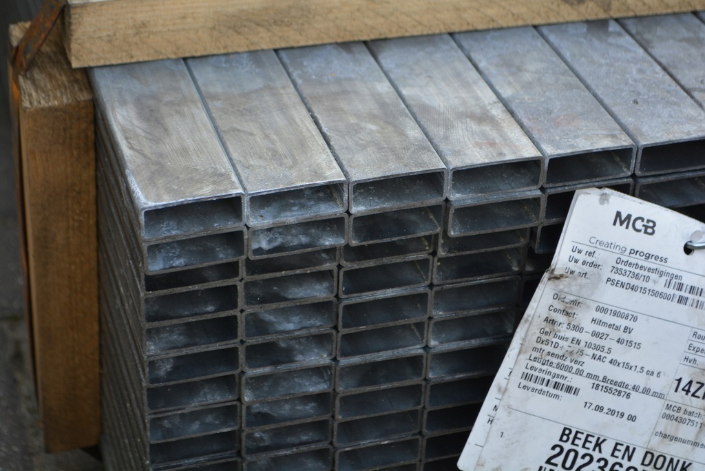 Profil stalowy zamknięty 40x15x1,5 dł 2m (3x2m) - 12430722387 ...