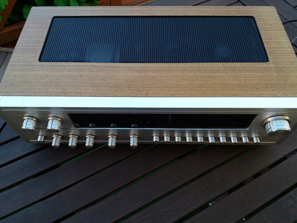 Amplituner Elizabeth-lic sanyo - 8363608968 - oficjalne archiwum Allegro