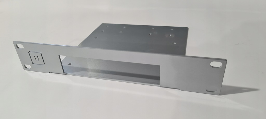 Uchwyt Ubifi do Unifi USG 1U Rack Mount 10" - 10528976604 - oficjalne ...